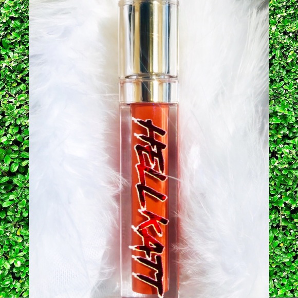 HELLKATT KOSMETICS | Makeup | Princess Peach | Poshmark